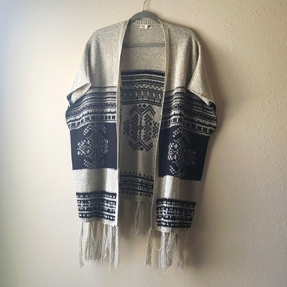 Woven Heart | Sweaters | Woven Heart Aztec Fringe Cardigan | Poshmark